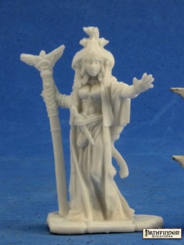 Reaper Miniatures 89022 Alahazra Iconic Oracle - Pathfinder Bones ...