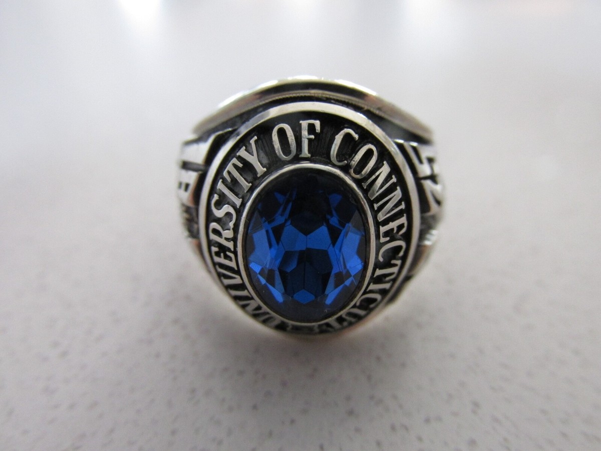 Anillo De Graduación De La Facultad De Derecho De La Universidad De Florida