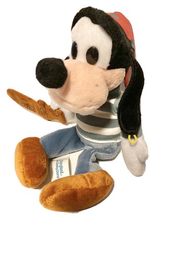 Pirate Goofy 9" Plush With Sword Pirates of the Caribbean Bean Bag ...