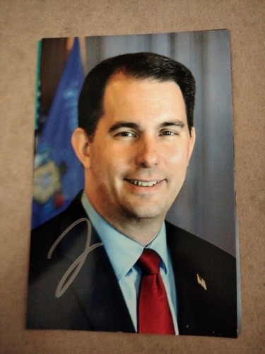 Scott Walker autographed 4x6 photo Wisconsin Governor | eBay