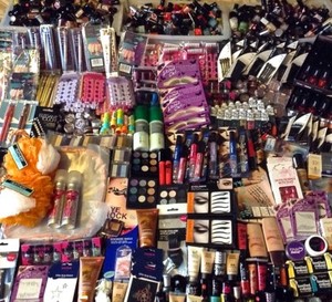 wholesale branded cosmetics products for sale | eBay