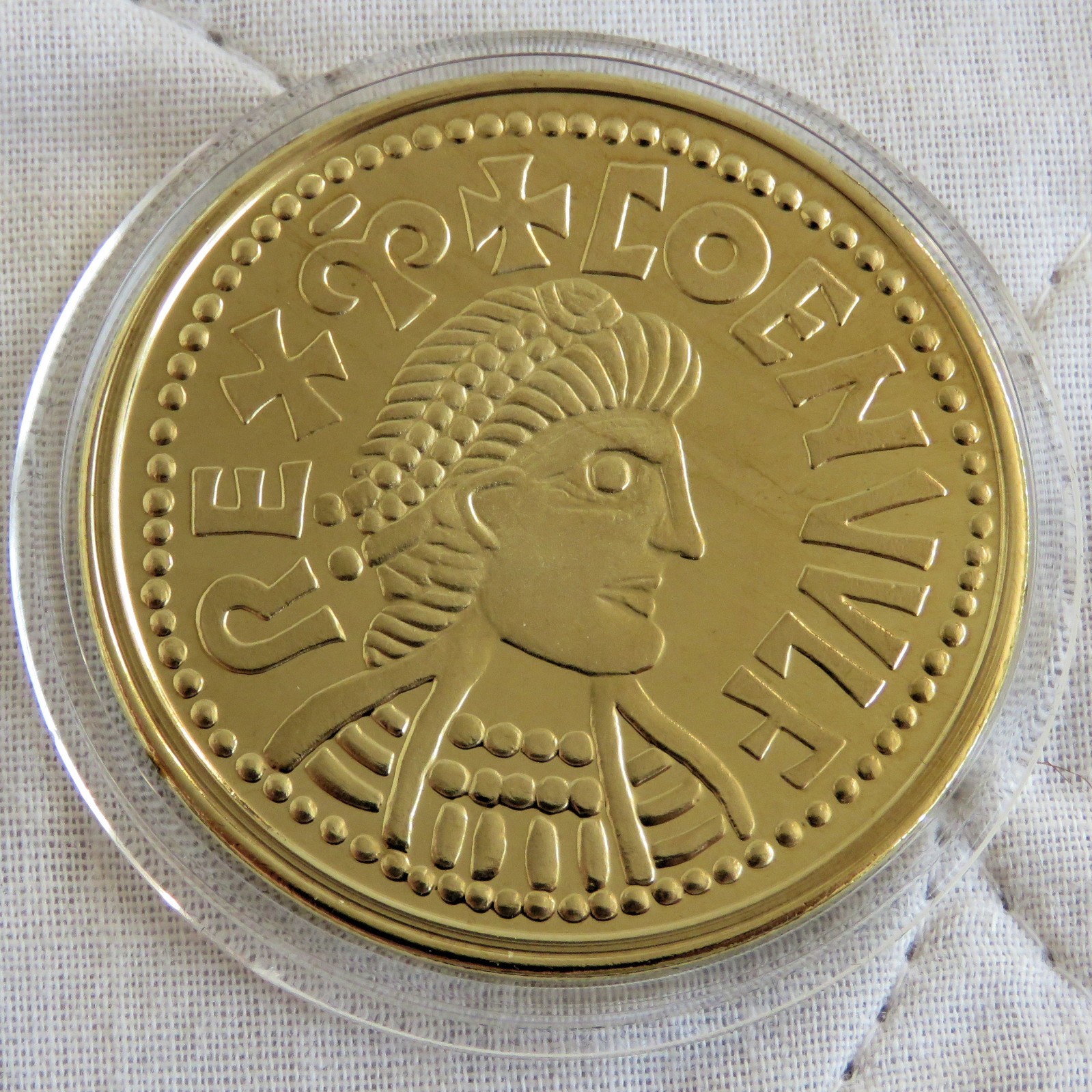 HOLDEN HERITAGE COIN SET WORKHORSES ENAMEL & 24ct GOLD PLATED PENNY ...