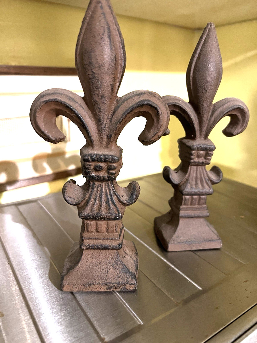 Egyptian Lamp Urbanest Urn Lamp Finial, 1 3/4-inch Tall, Distressed ...