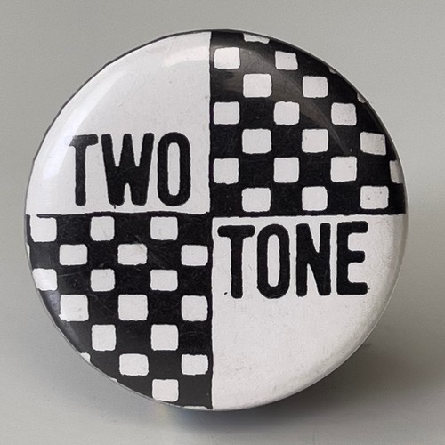 Vintage late 1970s - early 80s button TWO TONE pin badge UK ska bands 1 ...
