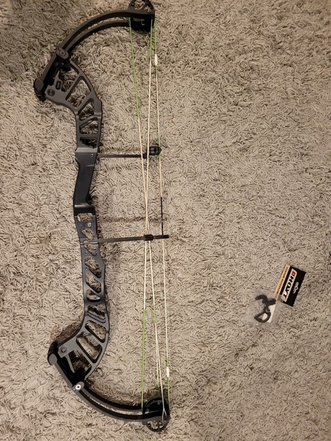 2022 Hoyt Vector Price