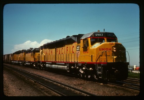 Railroad Slide - Union Pacific #6902 DD40 Locomotive 1976 Cheyenne ...