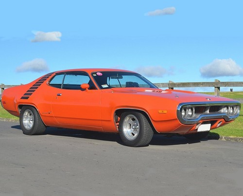 Orange 1972 PLYMOUTH Road Runner Classic Car Retro Vintage Picture ...