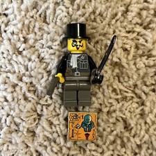 LEGO Sets with Minifigure adv025 Lord Sam Sinister with Black Top Hat