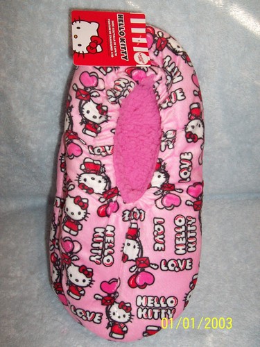 Sanrio Hello Kitty Valentine's Day Or Any Day Snuggle Toes Slippers ...