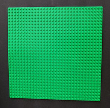 LEGO Sets with Part 3811 Baseplate 32 x 32