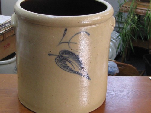 VINTAGE RED WING MINNESOTA STONEWARE 4GL SALT GLAZE CROCK W/DOWN LEAF ...