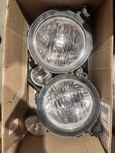 Jeep Wrangler JL Halogen Headlights / Fog lights Pair 55112872AG ...