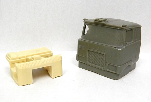 1/25 Scale Resin Mack F700 Cabover Sleeper Cab with Interior, Cab Only ...