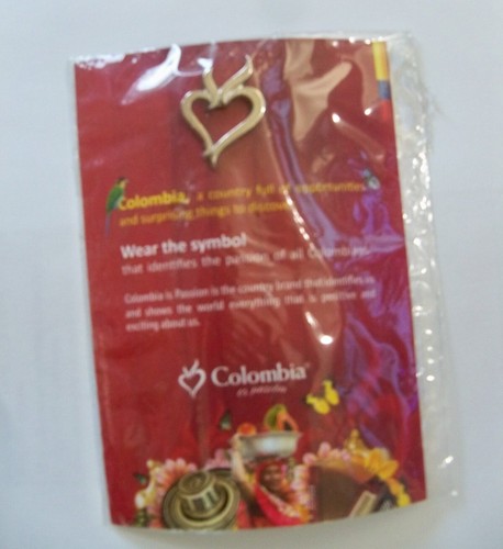 Colombia Es Pasion Enamel Pin | eBay