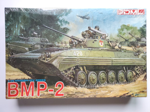 DML 1:35 BMP-2 Tank Model Kit 3504-2200 SEALED (1990) Modern AFV Series ...