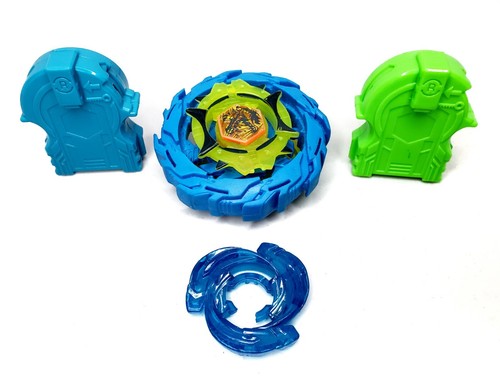 Beyblade Lot Of 4 Including 2 Launchers & Spike Bite Cetus Beywheel ...