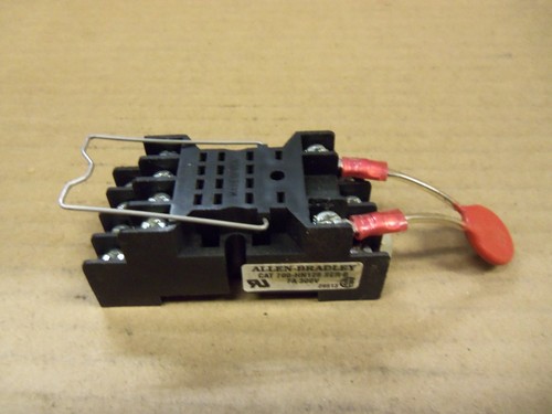 Allen Bradley 700-HN128 700HN128 Series B 7 Amp 300V Relay Base Socket ...