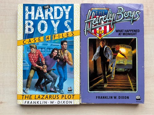B78 - 2 x Vintage Hardy Boys Books - Armada 1978 & 1987 Franklin W ...