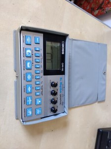 Boss Dr 110 Dr Rhythm Drum machine including original BOSS case. Excellent
