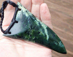 MAORI JADE AND BONE MASTER CARVINGS | eBay Stores