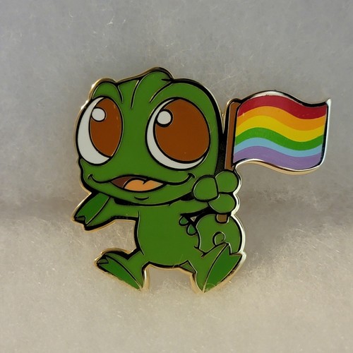 Tangled Rapunzel Pascal chameleon limited edition Disney fantasy enamel ...