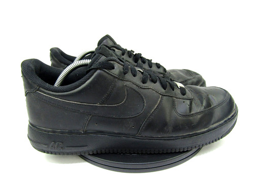 Nike AF1 Low Top Sneakers Mens 11.5 Triple Black Leather Air Force One ...