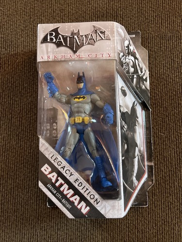 DC Universe Classics Batman Legacy BATMAN Arkham City Batsuit Figure ...