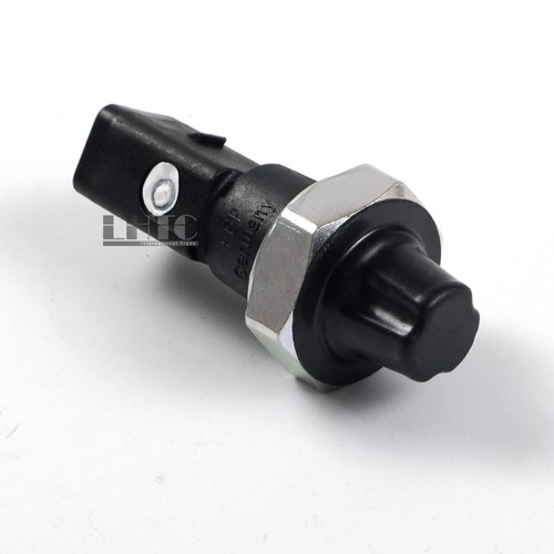 OEM Original Oil Pressure Sensor For VW Jetta Passat 2.5L Audi A4 A6 ...