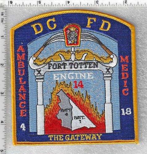 Washington DC Fire Department Engine 14 - Medic 18 - Ambulance 4 ...