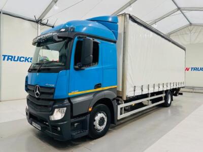 Commercial Box Lorries/Trucks for sale | eBay