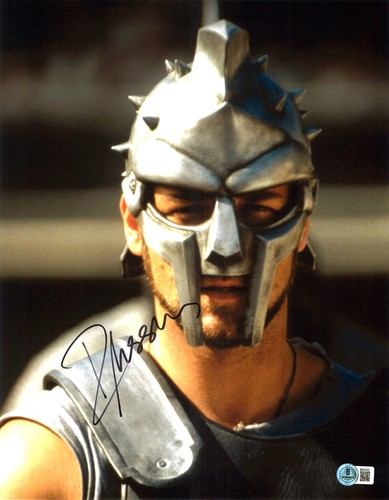 RUSSELL CROWE SIGNED AUTOGRAPH GLADIATOR 11X14 PHOTO BECKETT BAS | eBay