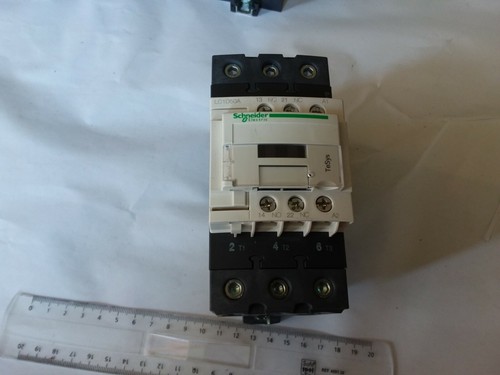3-pole 24vac Coil Schneider Electric LC1D50 Contactor for sale online ...