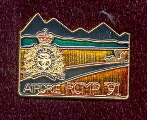Old 1991 RCMP Airdrie Alberta Canada Mounted Police Hat Badge Crest ...