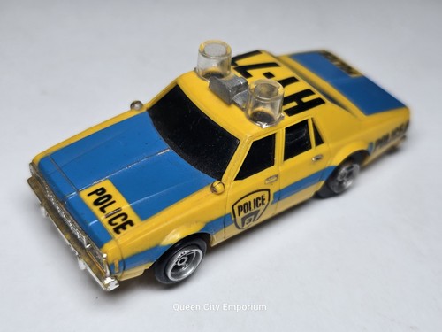 Aurora AFX 1979 Chevrolet Caprice Police Car Yellow/Blue HO Scale Slot ...