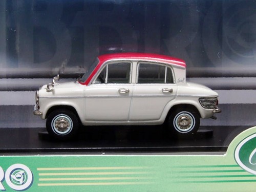 WOW EXTREMELY RARE Mazda Carol P360 4Drs RHD 1962 2-Tone Ivory/ Red 1: ...