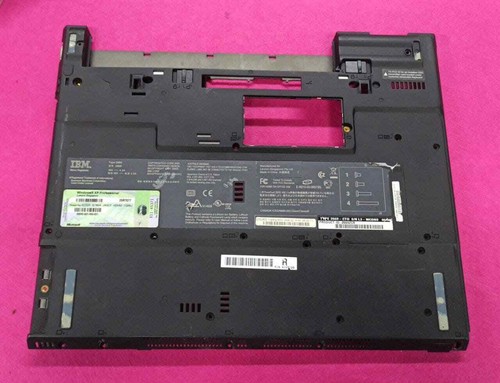 Scocca per IBM ThinkPad T40p - 2373 cover inferiore bottom case base | eBay