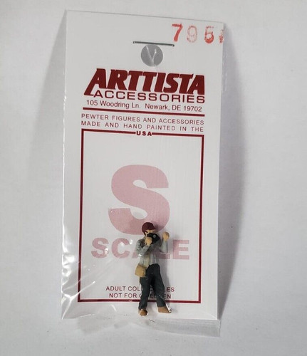 Arttista #795 - Railfan with Camera (standing) - S SCALE Figure - Model ...