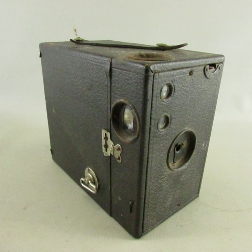 Vintage Antique Seneca Scout box camera 2A good strap Display ...