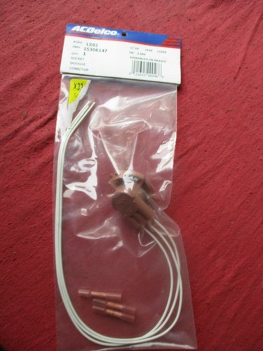 GENUINE GM 15306147 PIGTAIL LAMP SOCKET TURN SIGNAL PARK LIGHT TAHOE ...