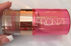 Victorias Secret BRONZE BODY INSTANT BRONZING Shimmer Powder Brush NWT ...
