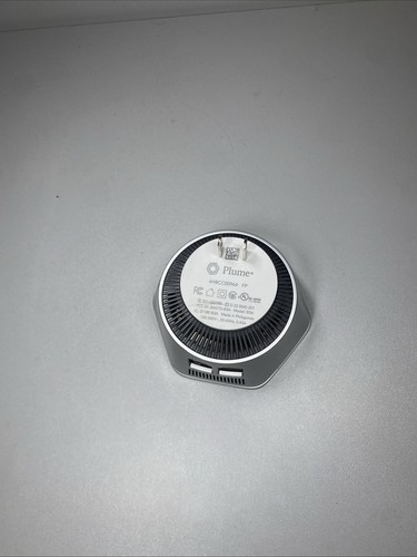 Breezeline Broadband WiFi your way Plug In Extender pod plume Model # ...