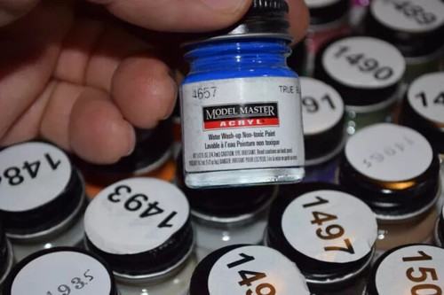 Testors MODEL MASTER ACRYL Water Base and Enamel Paint Multiple Colors ...