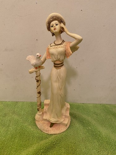 FigurineArtmark Marlo Collection Vintage Lady standing steps Beside ...