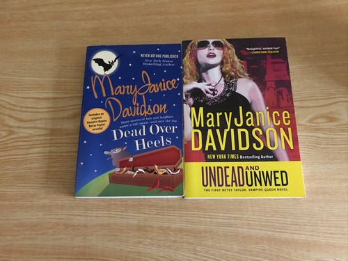 Lot Of 2 Mary Janice Davidson - Dead Over Heels , Undead And Unwed TPB ...