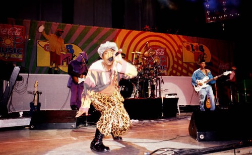 Singers musicians D'Wayne Wiggins Raphael Saadiq of Tony! Toni! To- Old ...