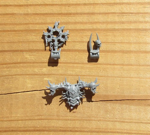 40K Chaos Space Marines Possessed Backpack A w/ Icon Bits | eBay