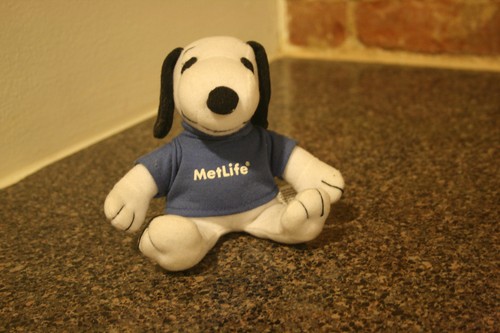 NEW METLIFE INSURANCE PEANUTS SNOOPY WITH BLUE SHIRT PLUSH | eBay