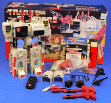 Transformers G1 Metroplex