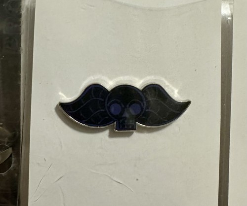 Disney Hocus Pocus Villain Spelltacular Mystery Box 2021 Skull with ...