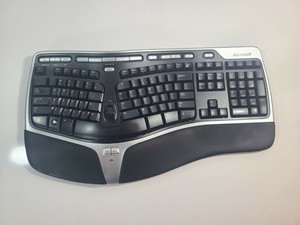 Microsoft 7000 wireless keyboard - poodiy